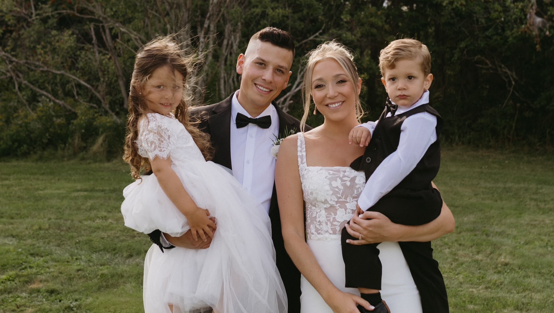 Fundraiser by Bonnie Alexander : MAC AND CLAU GRAY HOUSE FIRE