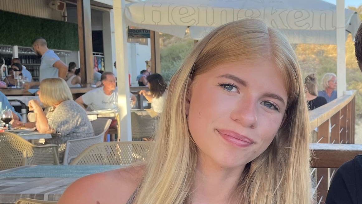 Fundraiser for Faye Breckons by Alexa Breckons : Alexa Costa Rica help ...
