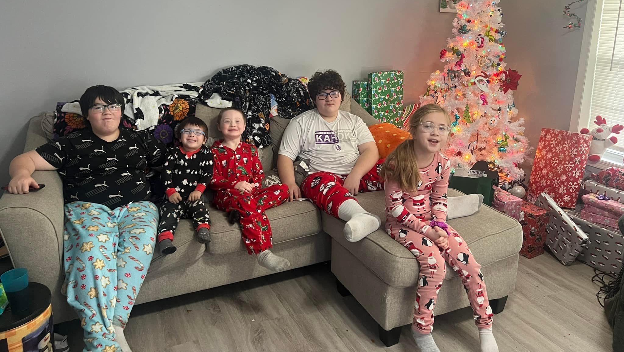 Fundraiser by Jade Lester : Help us help our family during this hard time.