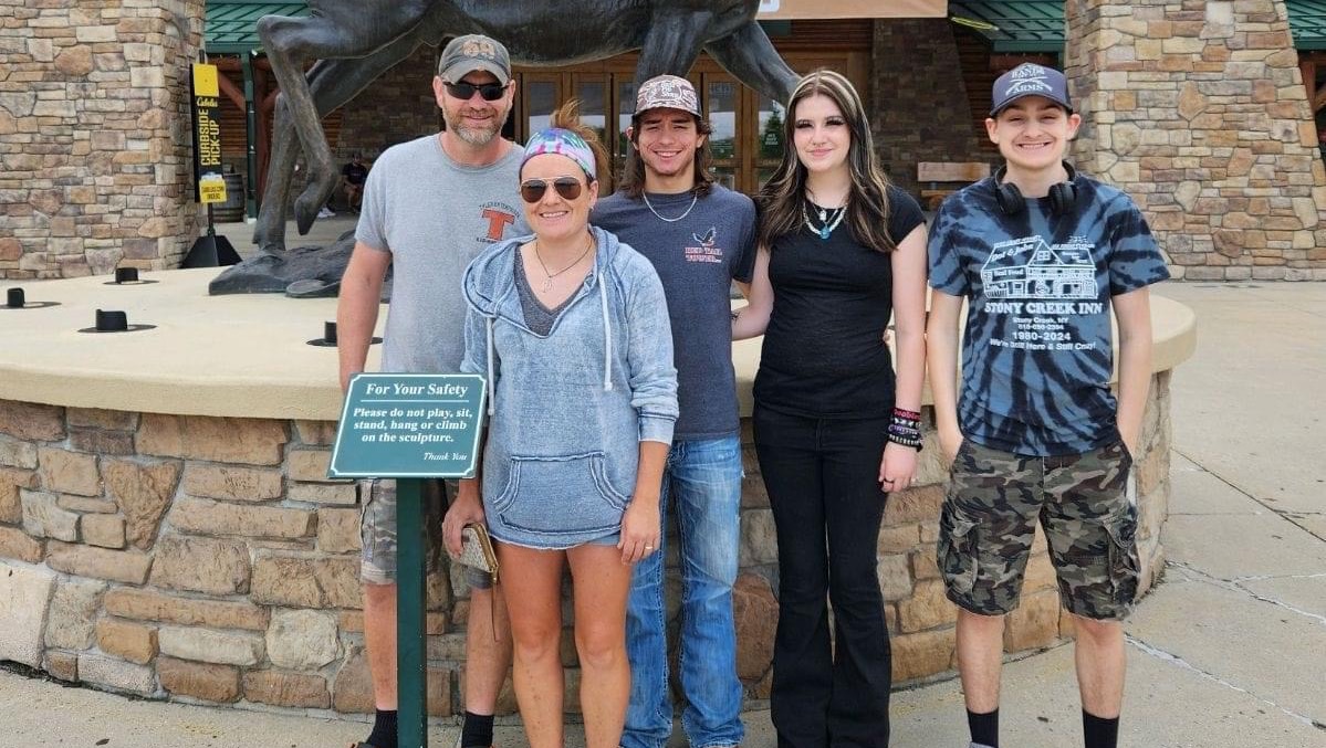 Fundraiser for Jill Tyler by Cade Pierce : Support for Tyler Family ...