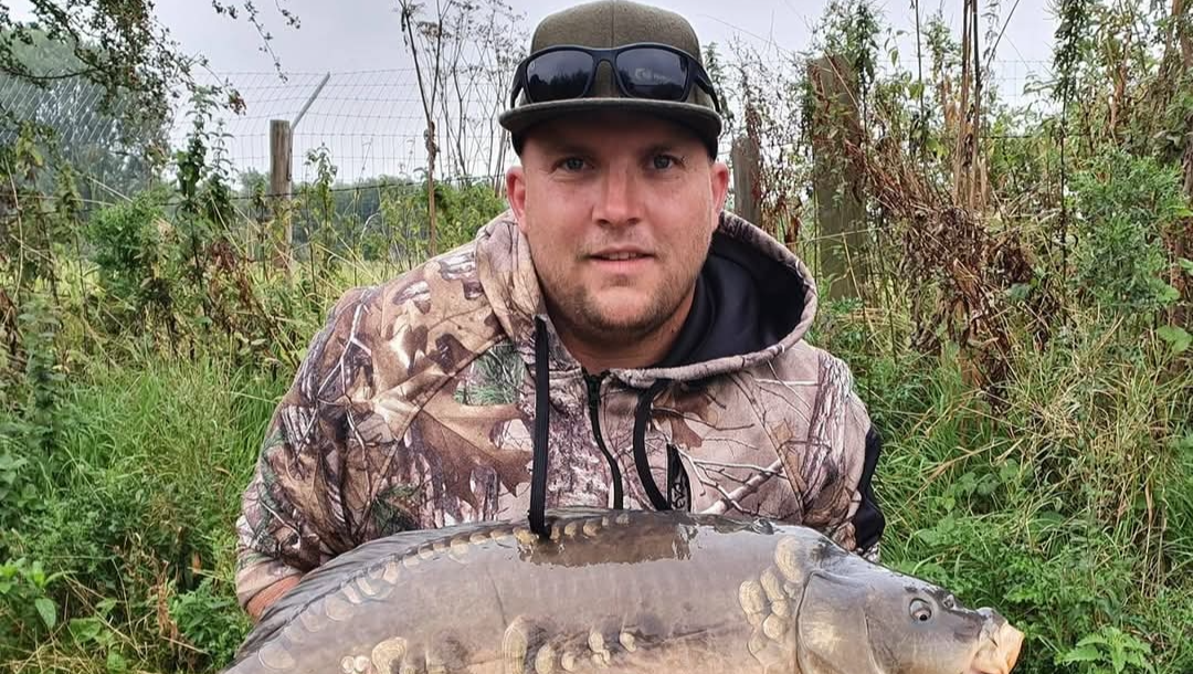 Fundraiser for Mathew Ball by Steph Howe : Matty the super star Ball