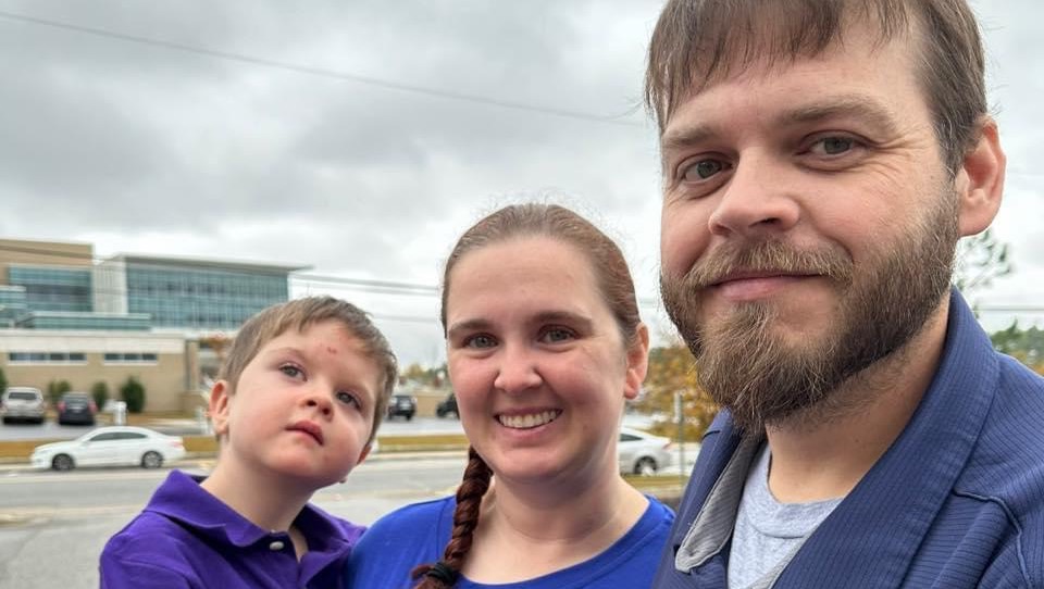 Fundraiser by Ginna Chaney : The Leverett Family