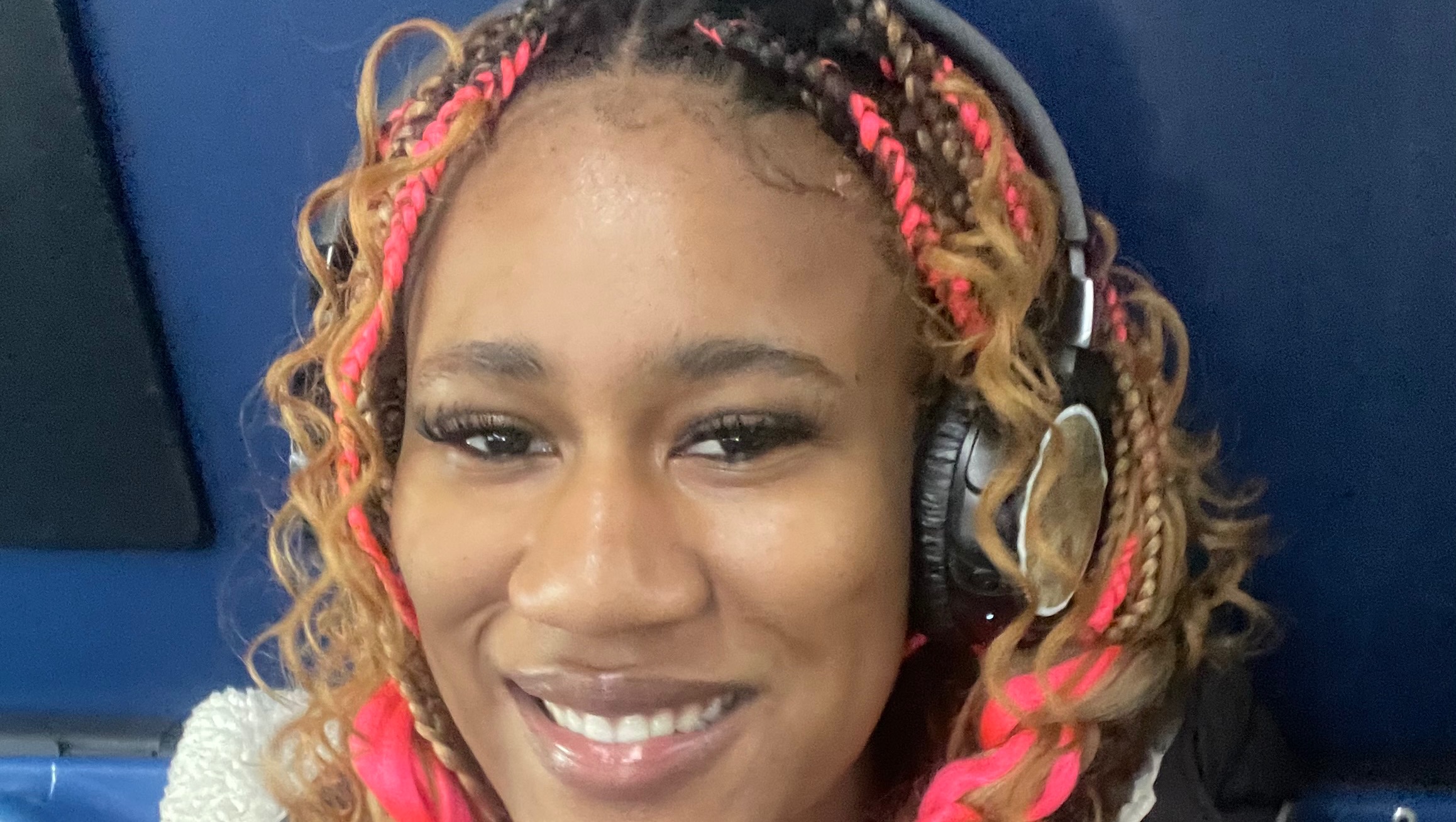 Fundraiser by Janyla Smith : Support Janyla's Art Dream