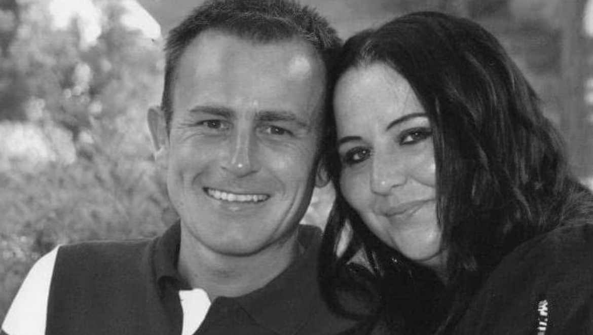 Fundraiser for Gareth Johnson by Anthony Pyart : Sarah Louise Johnson