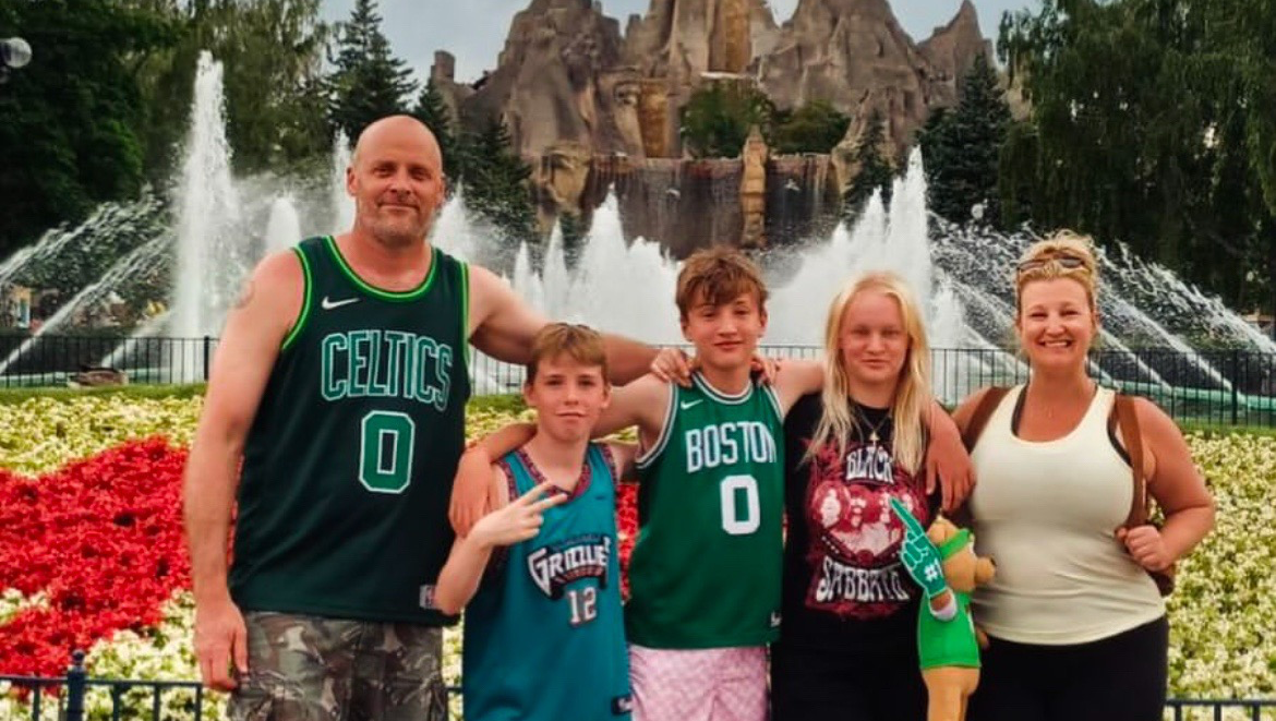 Fundraiser for Tanya Barnett by julie murray : Support for the Barnett’s