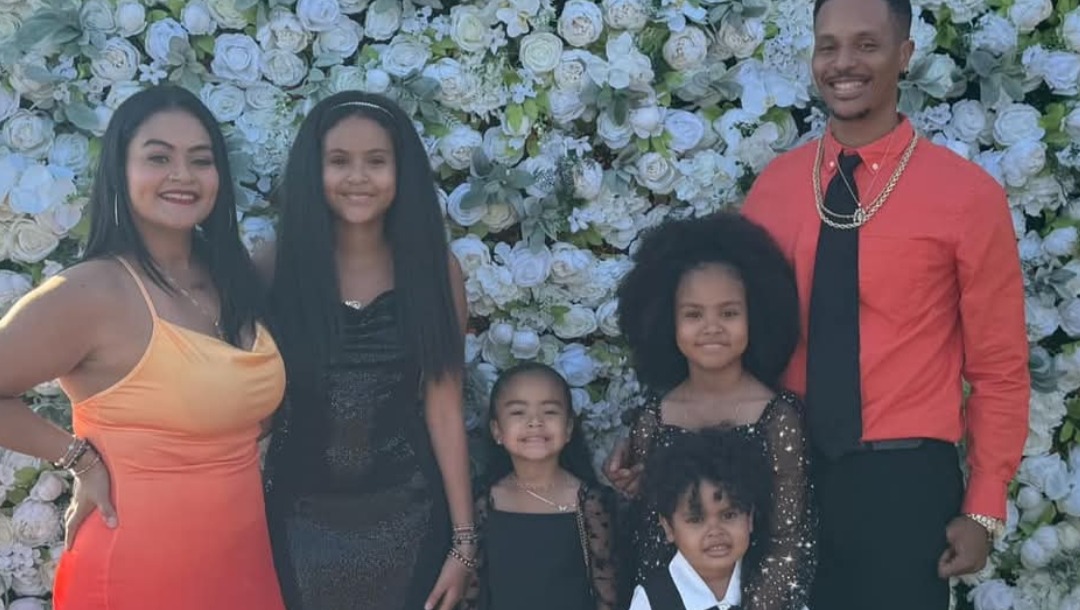 Fundraiser by Nathalie Desourdie : The Lester family