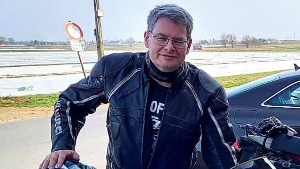 Fundraiser by Jacqueline Ripley : Kampf gegen den Krebs- Help Stefan fight cancer