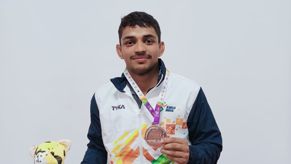 Fundraiser by Fnu Dinesh : Donate to Akahay Sharma's Family After His Loss