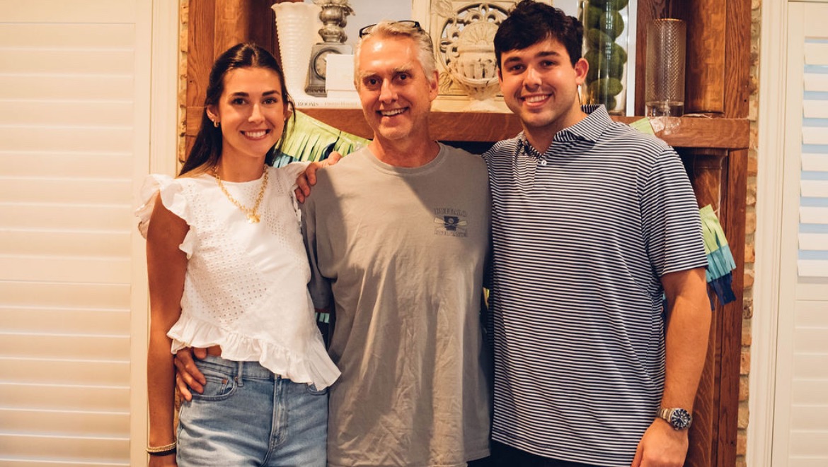 Fundraiser for Dixie Dayries by Leslie Davis : Help Support Leon's ...