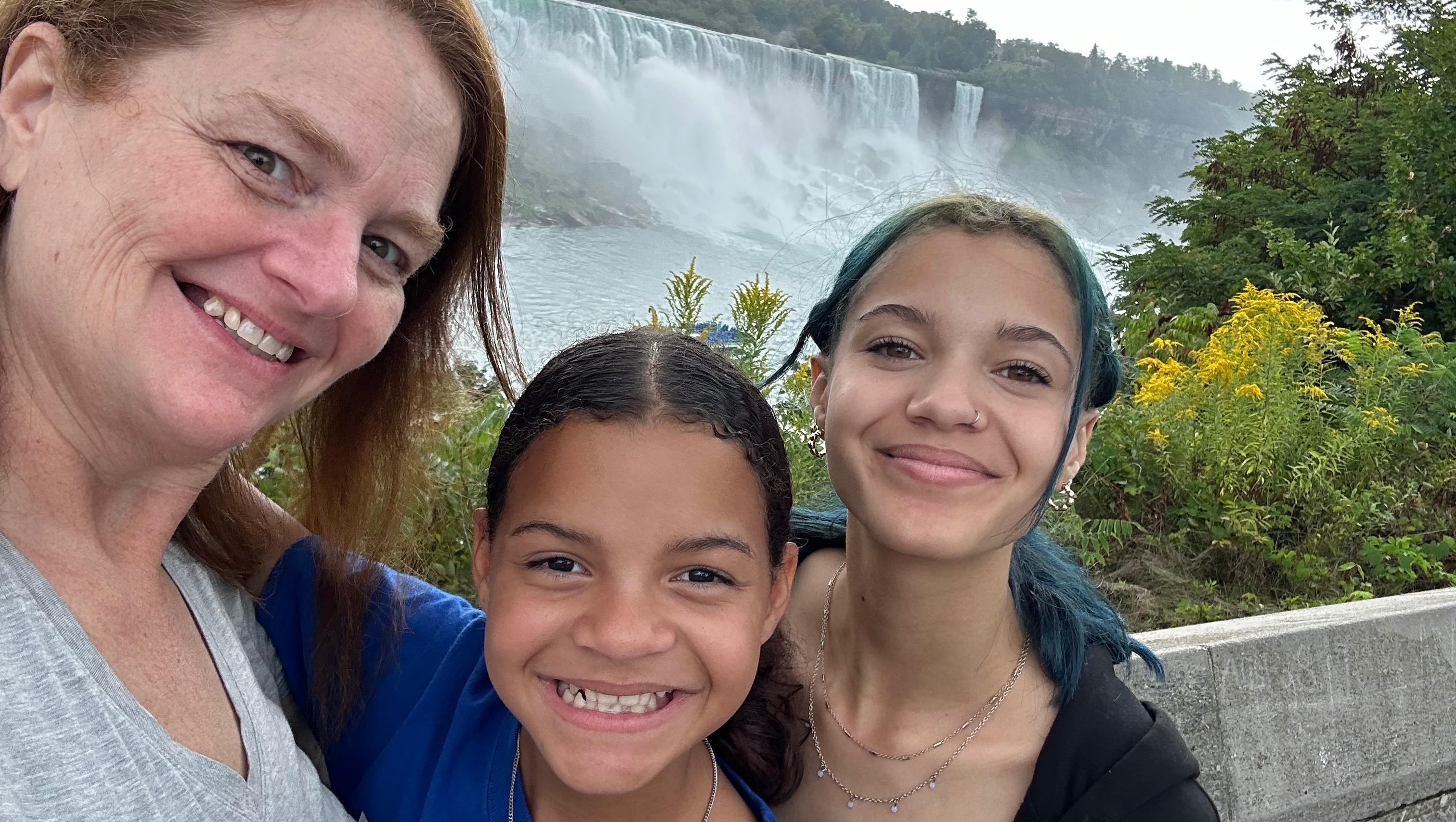 Fundraiser by Leeann Moore : Support a Holiday Miracle for a Single Mom