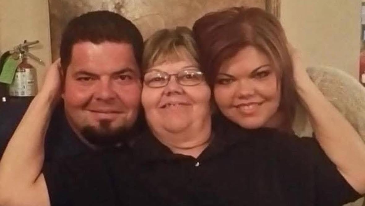 Fundraiser for Terri Callia by Mayghen Shaw : Support for the Durbin Family