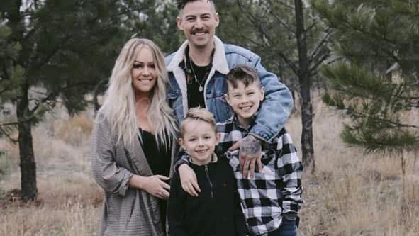 Fundraiser by Deanna Fowler : Help The Lamb Family Fight Cancer