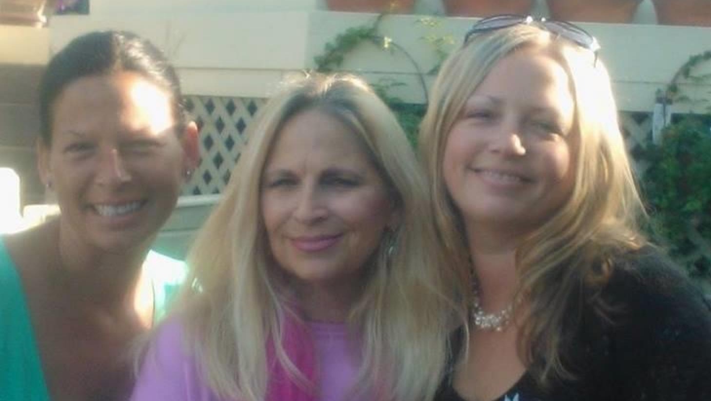 Fundraiser by Briana Daugherty : Help Lynne and Megan Rebuild After Fire