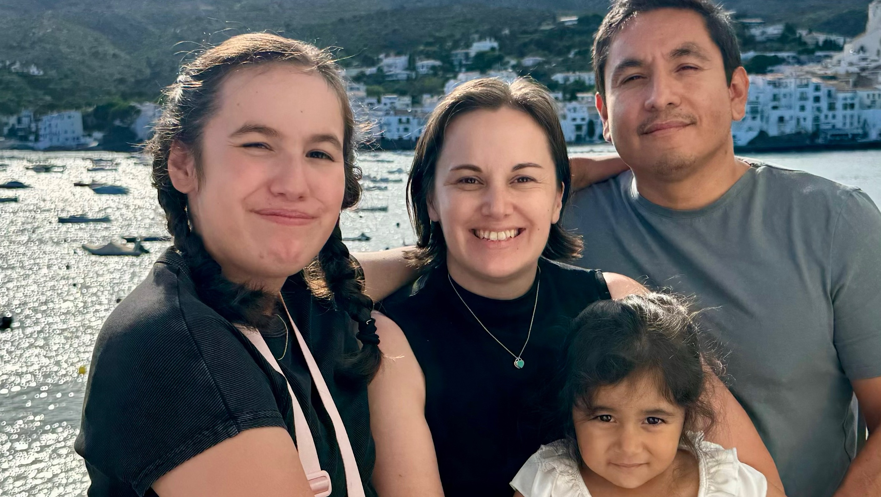 Fundraiser by Abigail Adriana Ceja-Cerezo : We lost everything in the ...