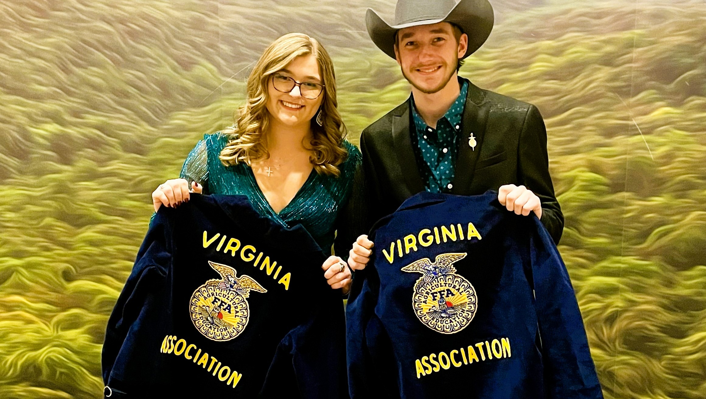Fundraiser by Shelley Thomas : Help Carly and Nate Lead Students in Ireland