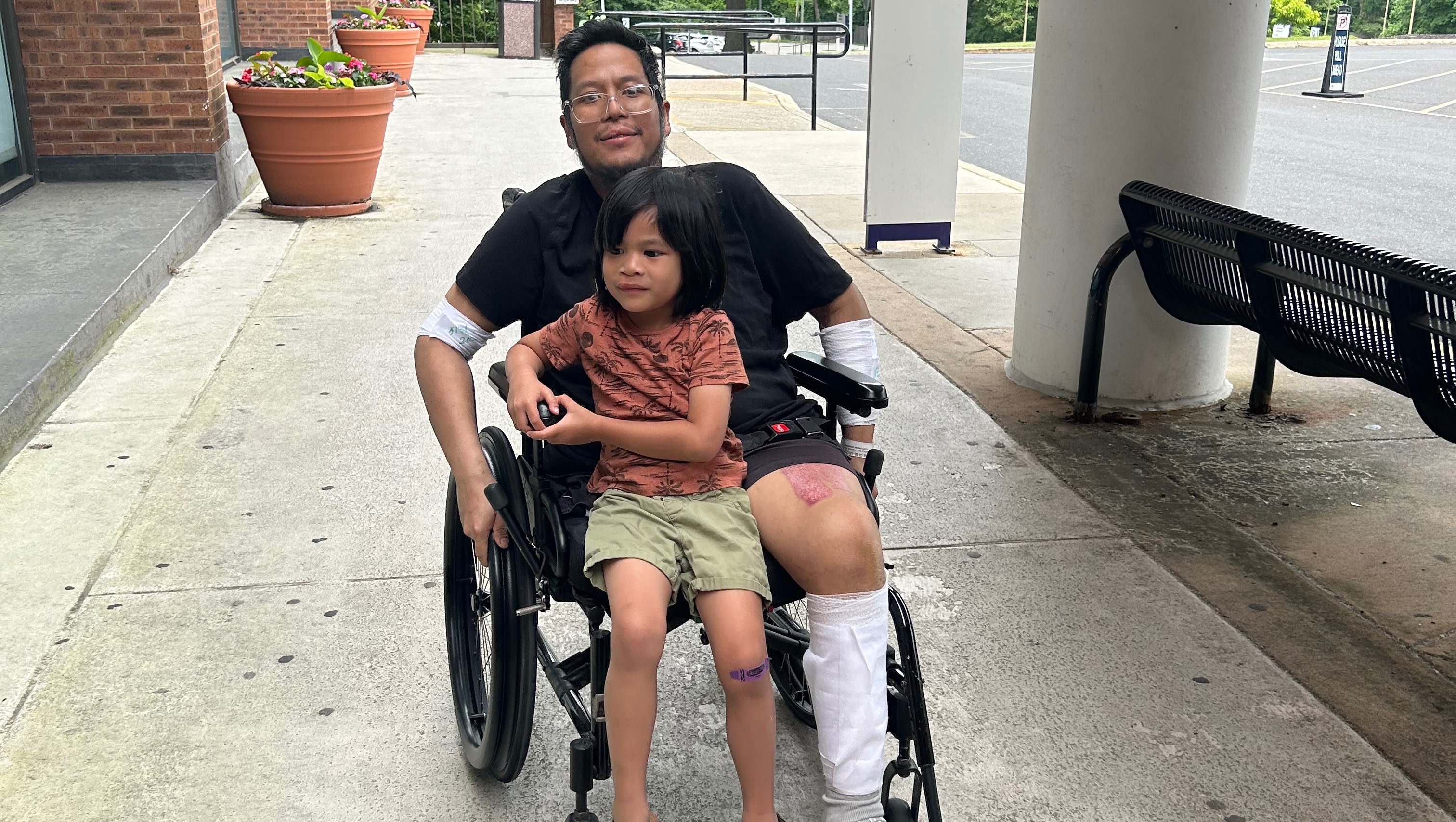 Fundraiser by Maranthakorn Wannawong : Support Chef Zack for a long recovery (Amputation)