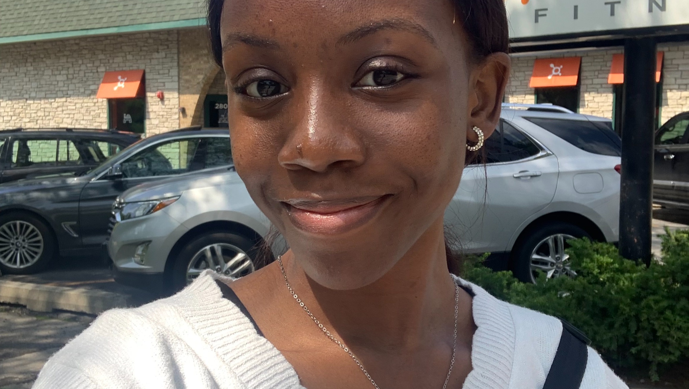 Fundraiser by sylvia innocent : Help Sylvia Graduate: One Semester to Go