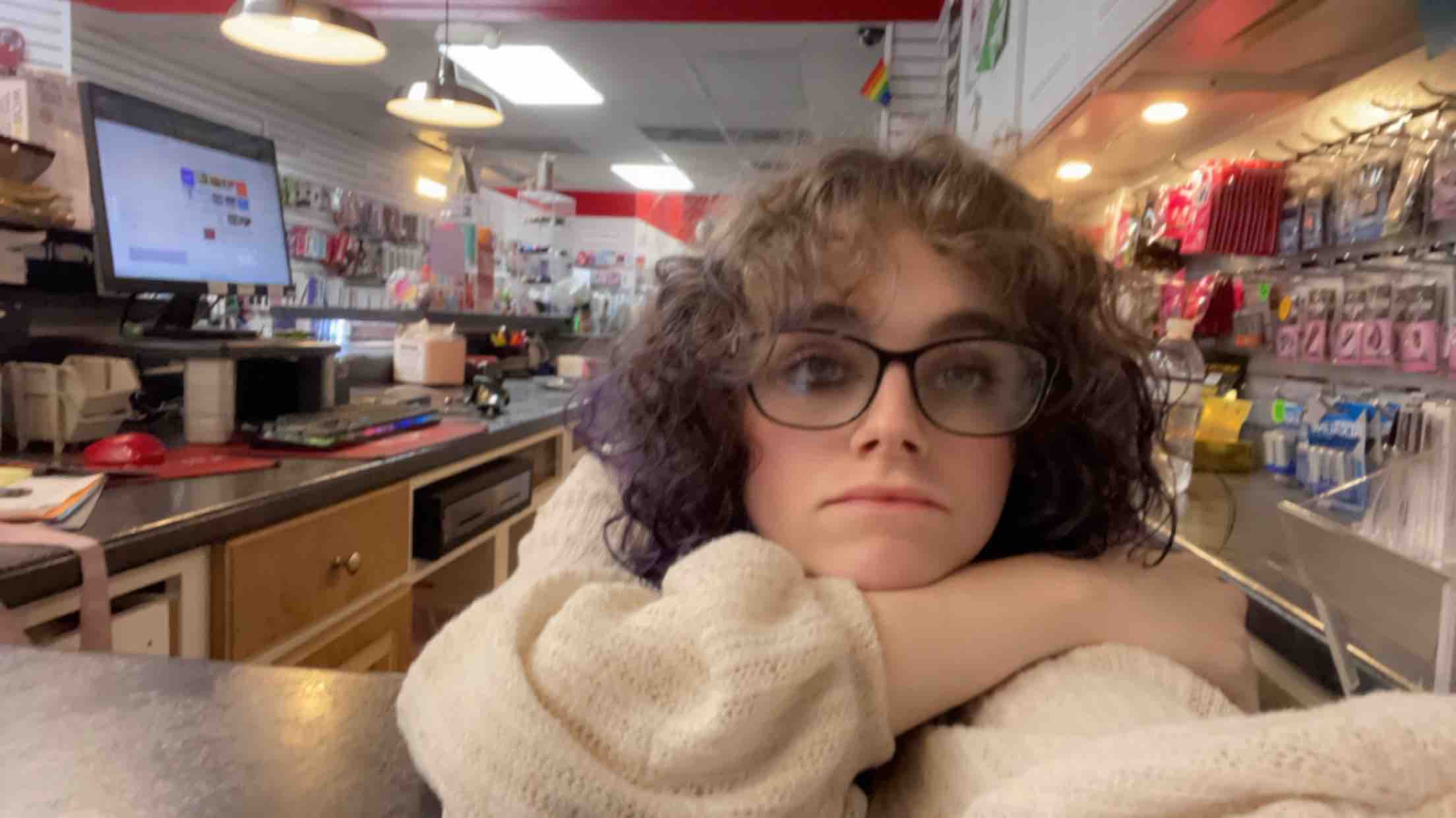 Fundraiser by Arya Jones : Help two trans-girls move to a safe area