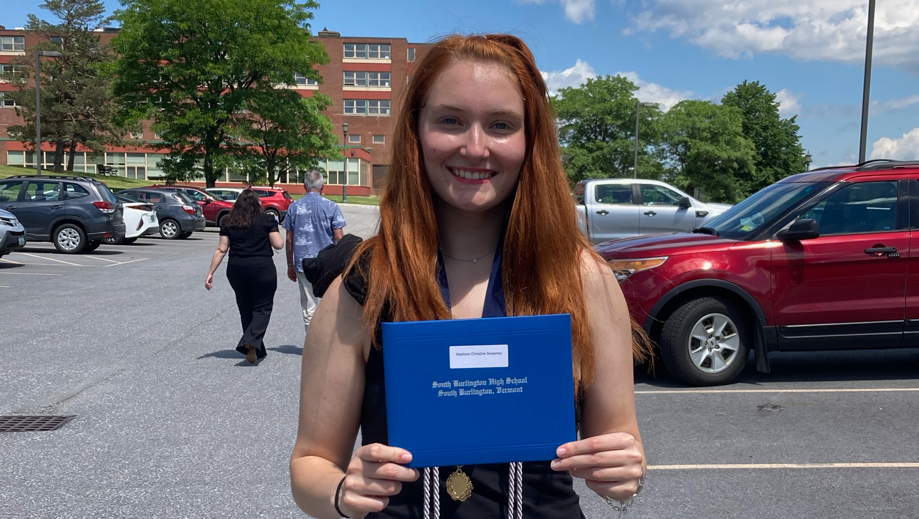 Fundraiser by Madison Sweeney : Arizona College Move: She Needs You