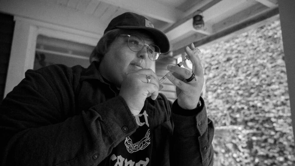 Fundraiser for Ashton Orr by Sinead Kinney : Help Ash Move to Safety!