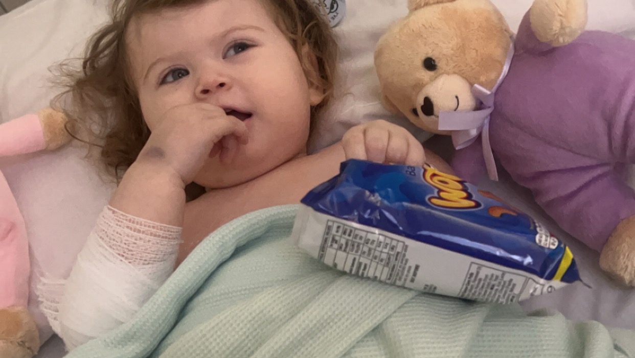 Fundraiser by Jessica Peters : Help towards Lila-roses treatment
