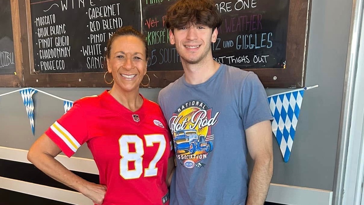 Fundraiser by Lisa Vetter Smith : Support Griff's College Journey