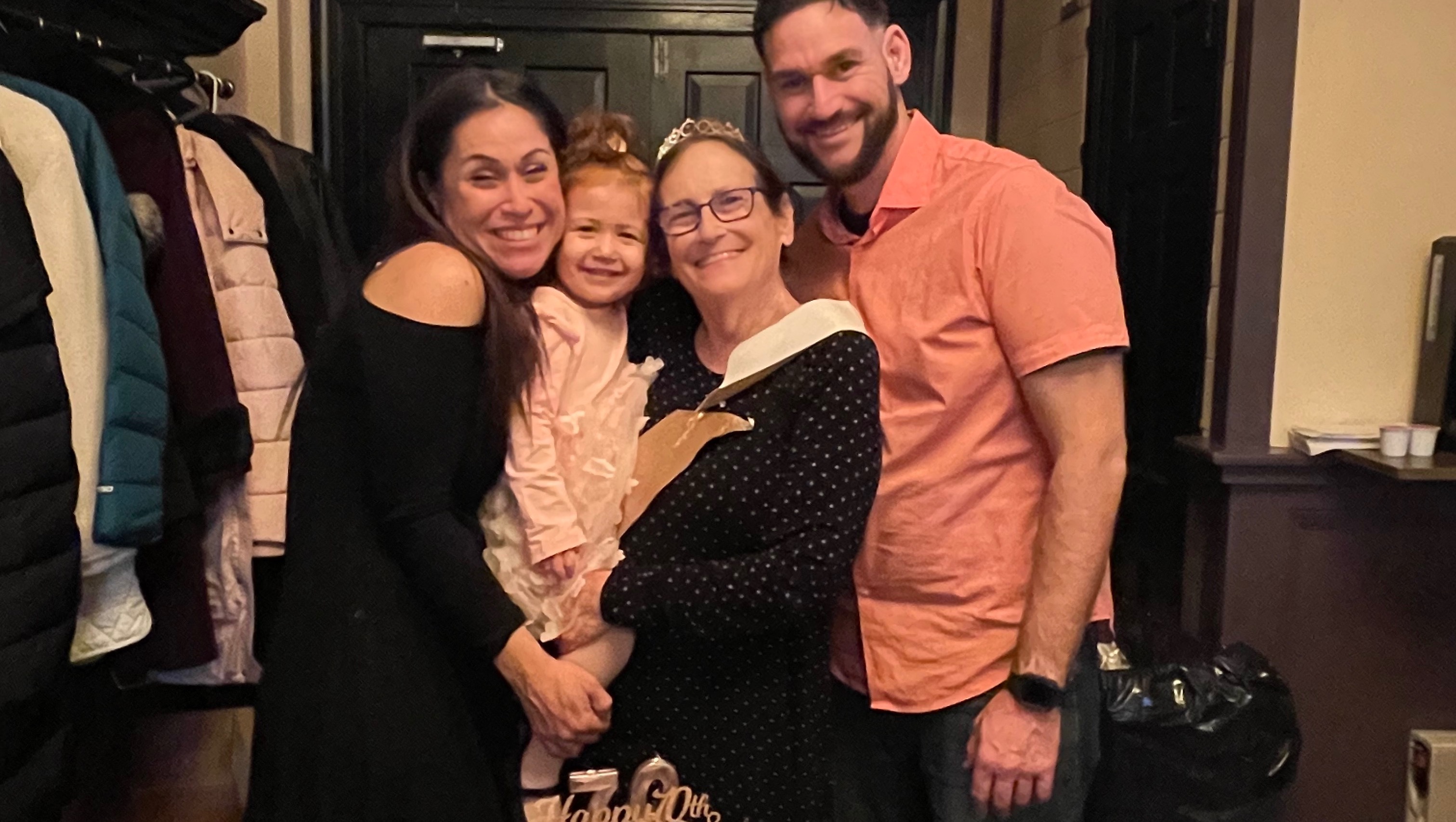 Fundraiser by Lauren Kronowitz : Stand with Damon Through His Fight