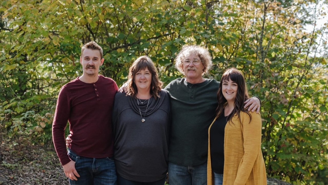 Fundraiser for courtney alcock by Rachael Warmbier : Becky Alcock