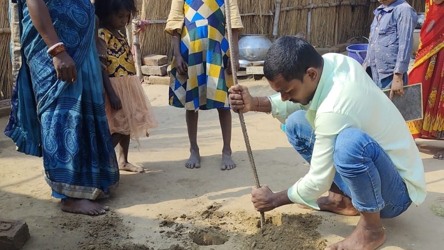 Fundraiser by Max Joseph : Help to build water pumps for Bihari village