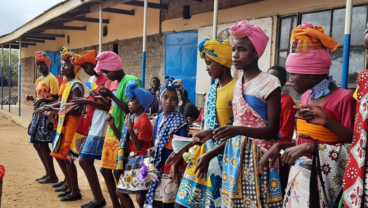Fundraiser by Sabrina Coco : School in Africa. “Nairobi imagines ...