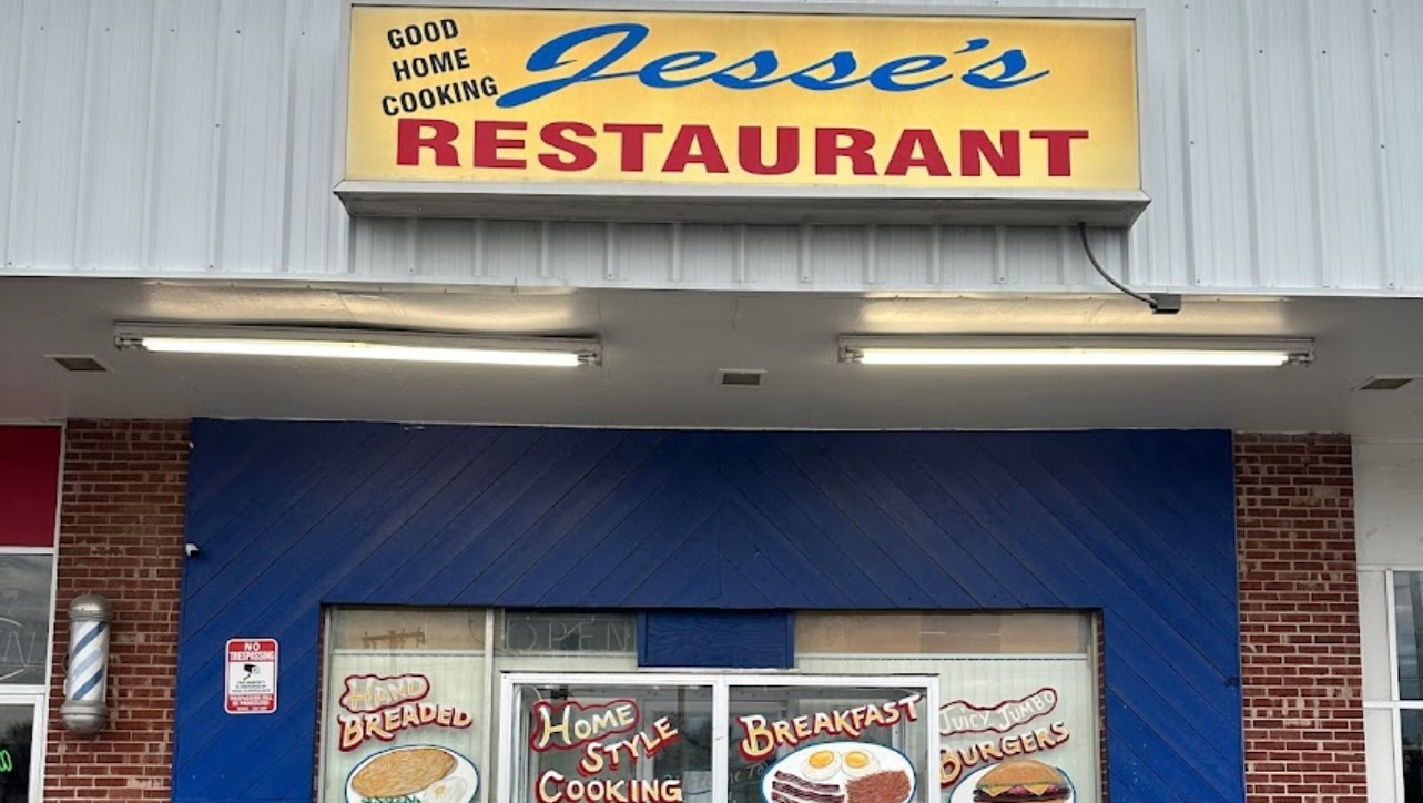 Fundraiser by Gwen Carver : Support Jesse’s Restaurant Recovery