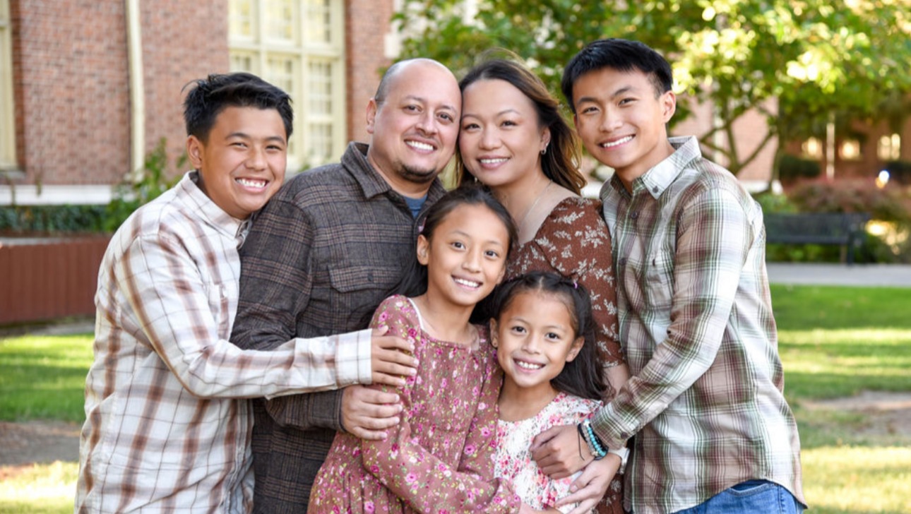 Fundraiser by Jennifer Solorio : Everybody loves Paul