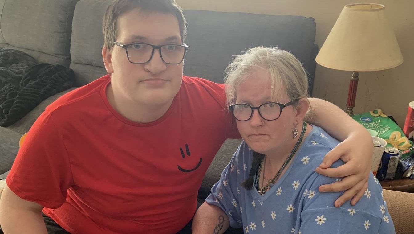 Fundraiser by Rebecca Drane : jinks.crosson family, lost their mother ...