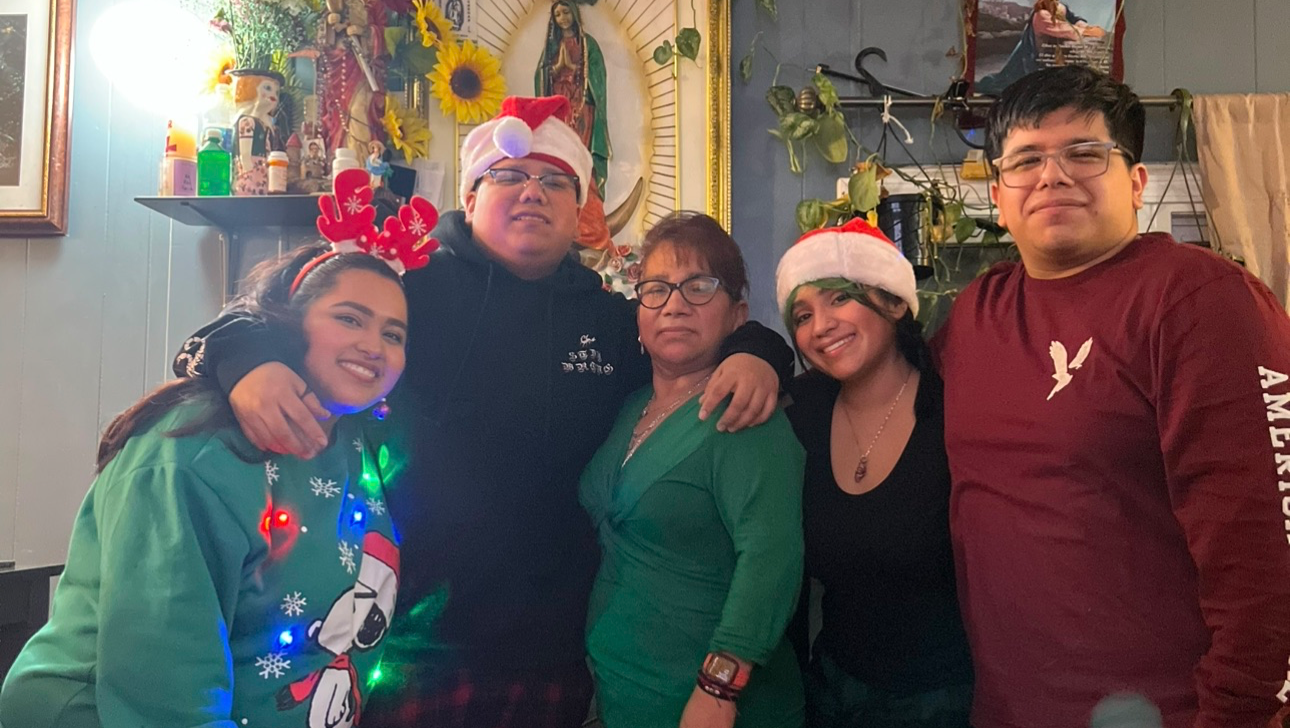 Fundraiser for Alexis Calderon by Ashley Klatecki : Help Esmeralda and ...