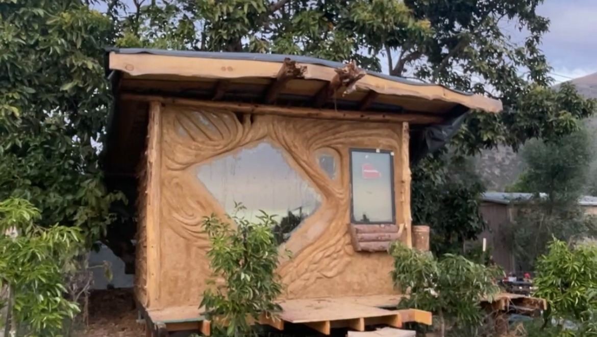 Fundraiser by Samuel Langer : Build a Homb for our native Elder Debra