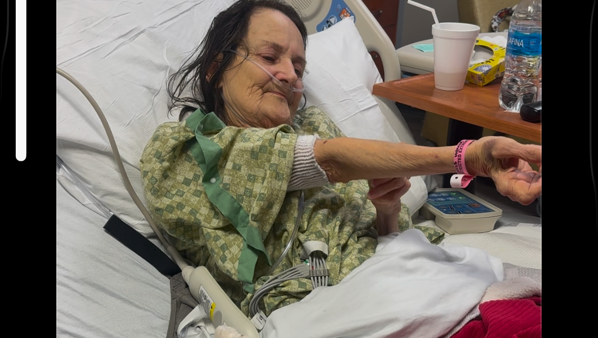 Fundraiser by Caylyn Morningstar : Help Caylyn Care for Her Ailing Mother