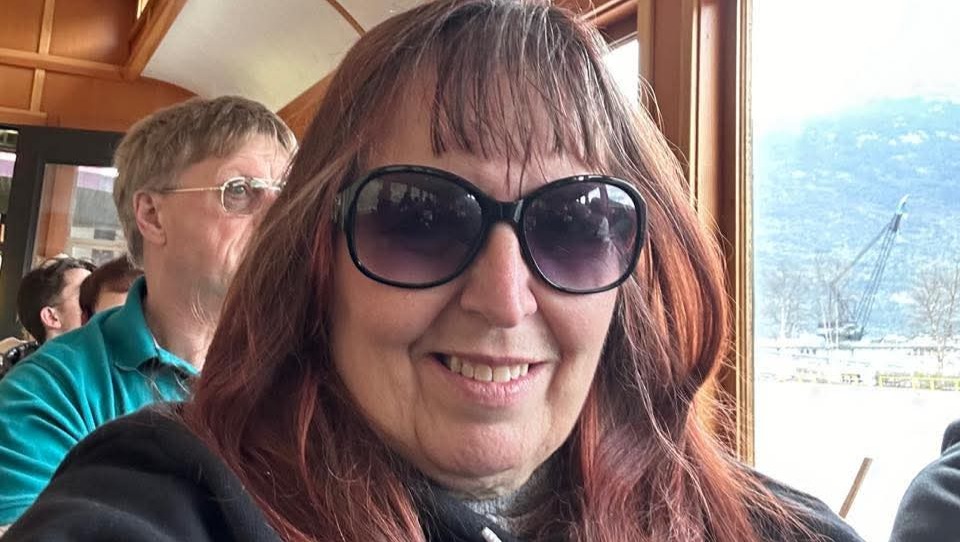 Fundraiser by Shelly Greer : Help Shelly Greer Return Home Costs!