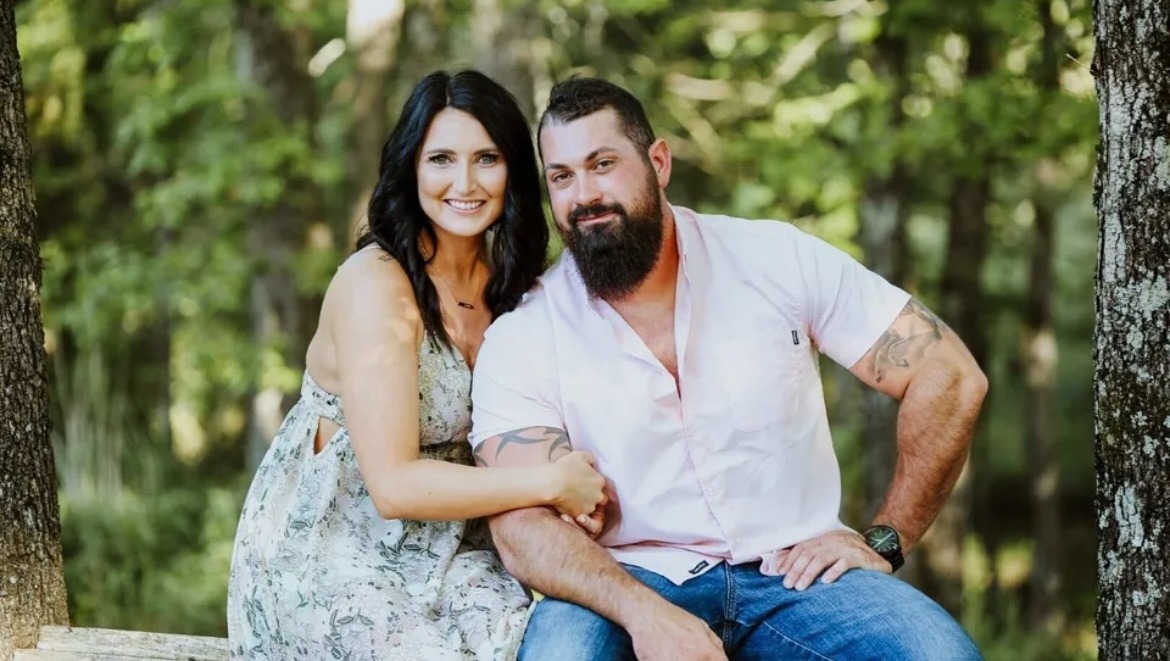 Fundraiser by Logan Barham : Help feed the Daggett wedding!