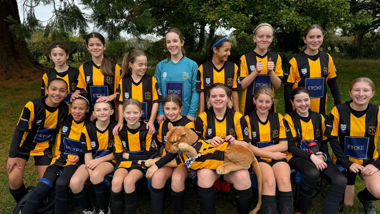Fundraiser by Rachel lobb : Thatcham Tornadoes Lionesses (u12)
