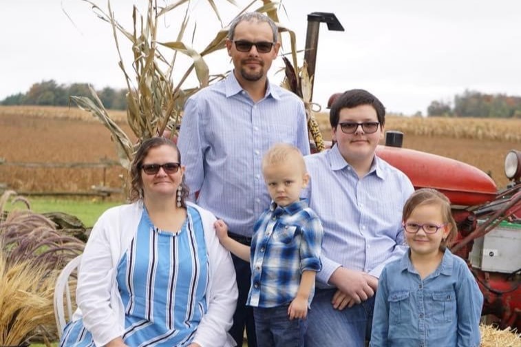 Fundraiser by Tina Klassen : Irene Wolfe - wife & mother of 3