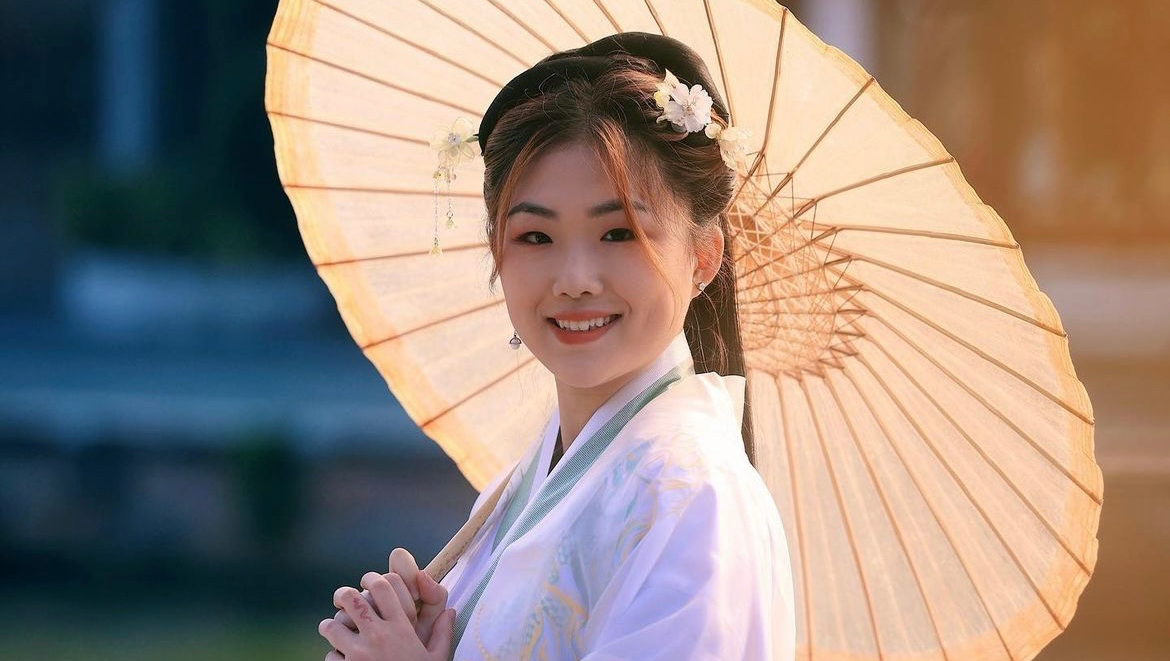 Fundraiser by Margot Bloch : Honoring Helen Lin