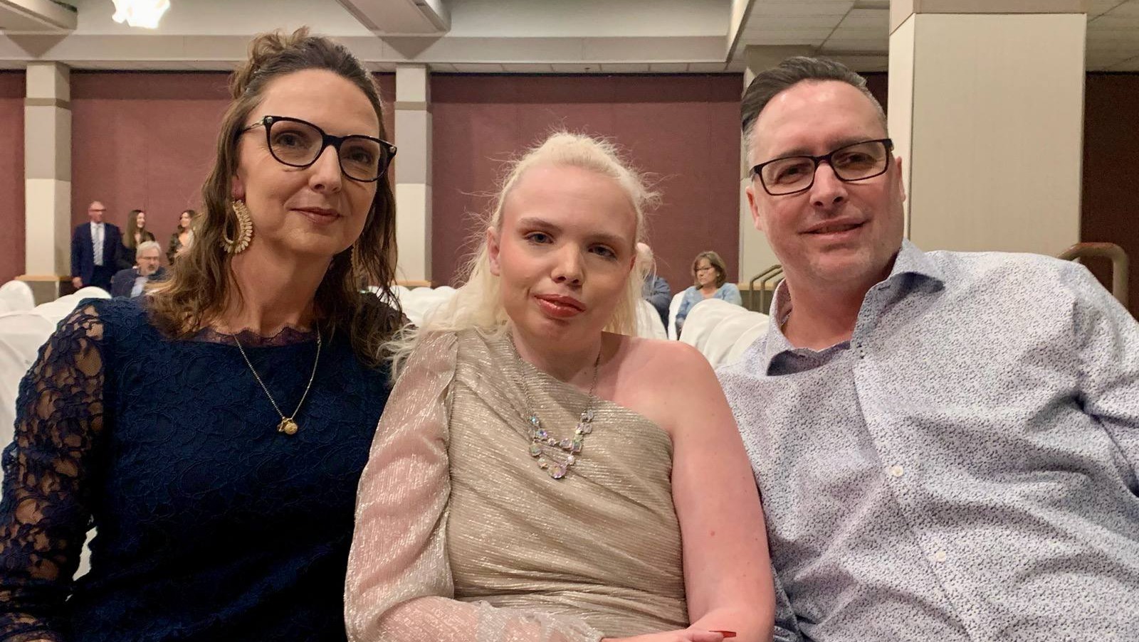 Fundraiser for Lisa Bell by Amanda and Derek Mucha : Help Hannah ...