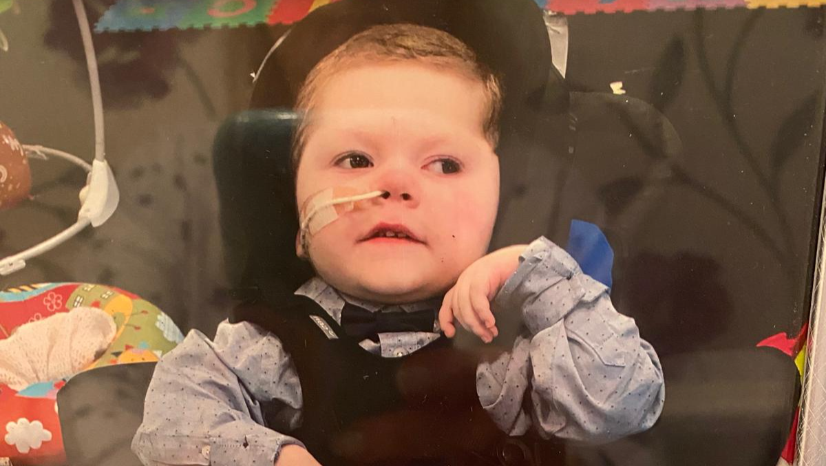 Fundraiser for Pamela Bracken by Elizabeth McCann : Headstone for Lewis ...