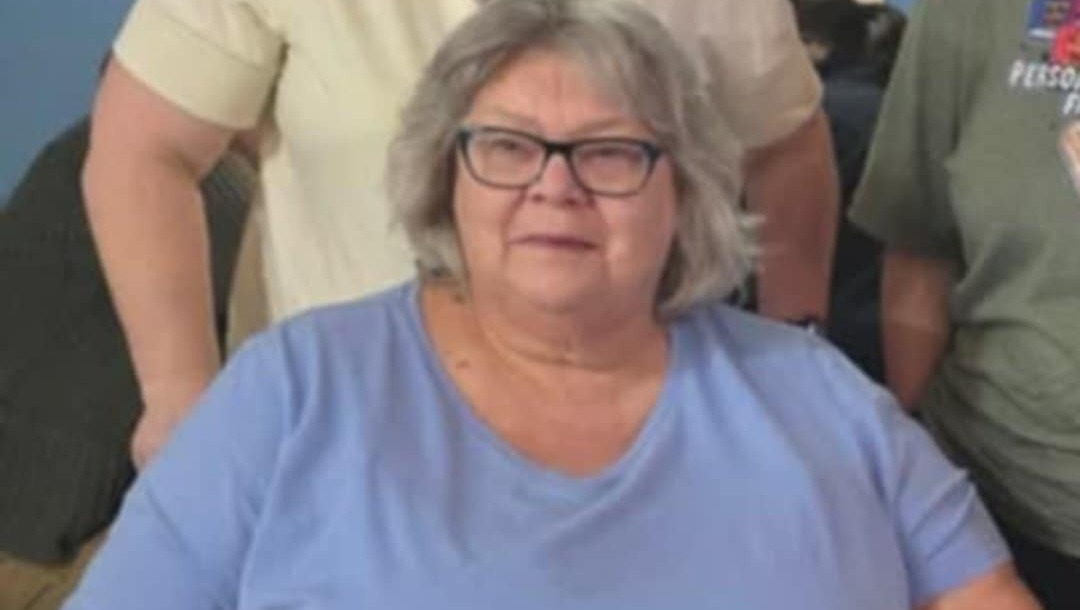 Fundraiser by kati lear : Supporting Debbie’s Final Arrangements