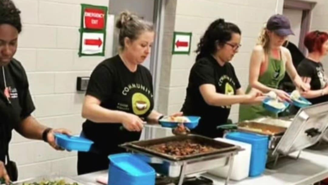 Fundraiser by Amelia Meister : Help Community FEWD thrive