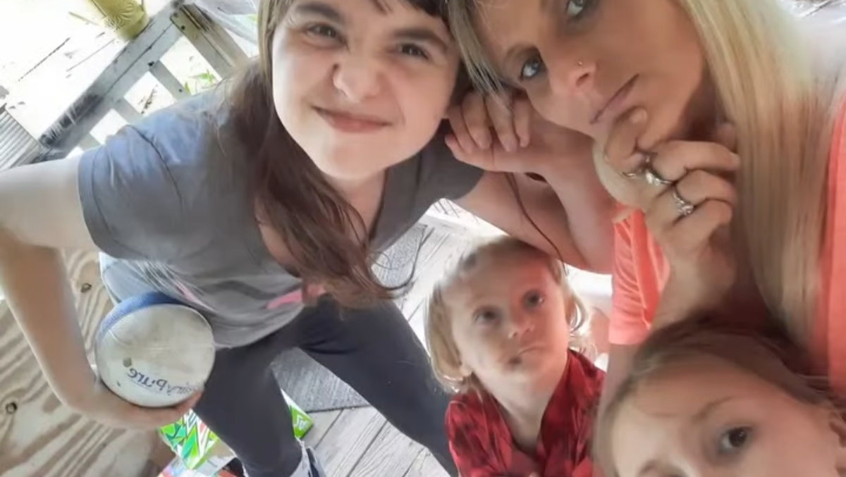 Fundraiser by Chyenne Davis : Support for a New Start After Domestic ...