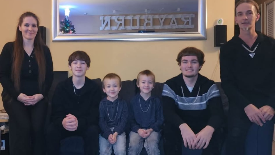 Fundraiser for Brandi Rayburn by Kayla Curtsinger : Help the Rayburn ...