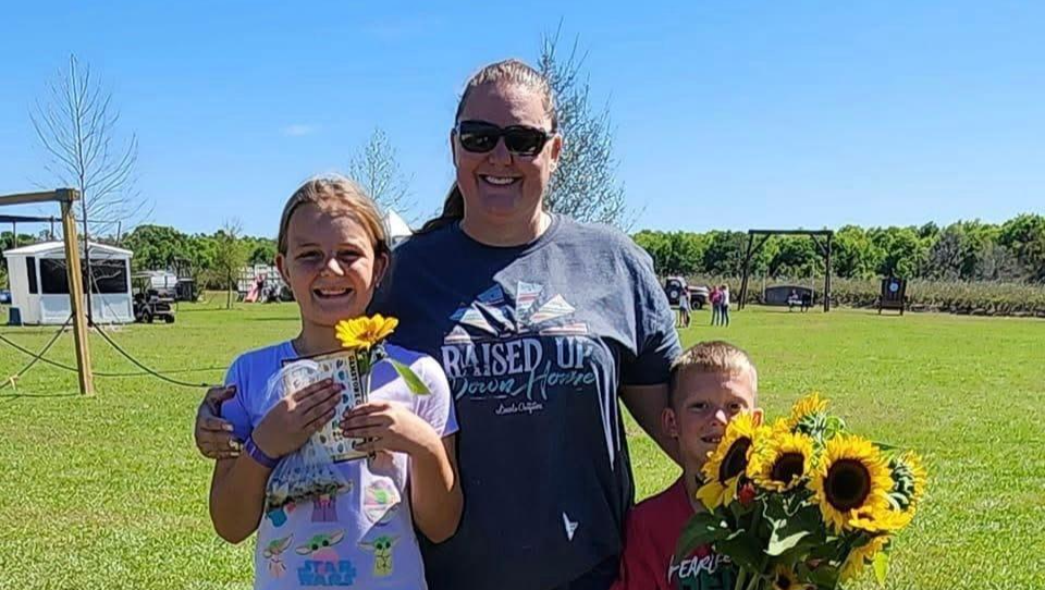 Fundraiser for Megan Rhoden by Debbie Goings : Help A Loving Mother ...