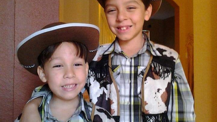 Fundraiser by Ricardo Mendieta : RICKY AND GABRIEL PADECIENDO DISTROFIA ...