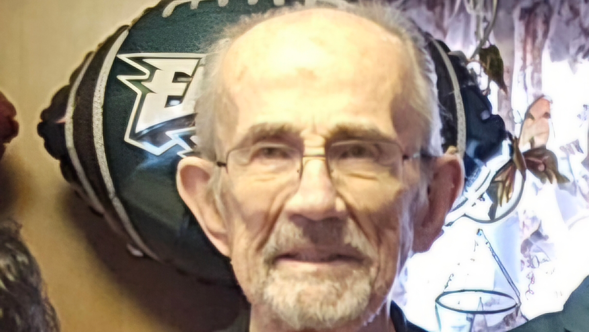 Fundraiser for Tom Weeple by Serena Schmuck : Reverend Thomas A Weeple